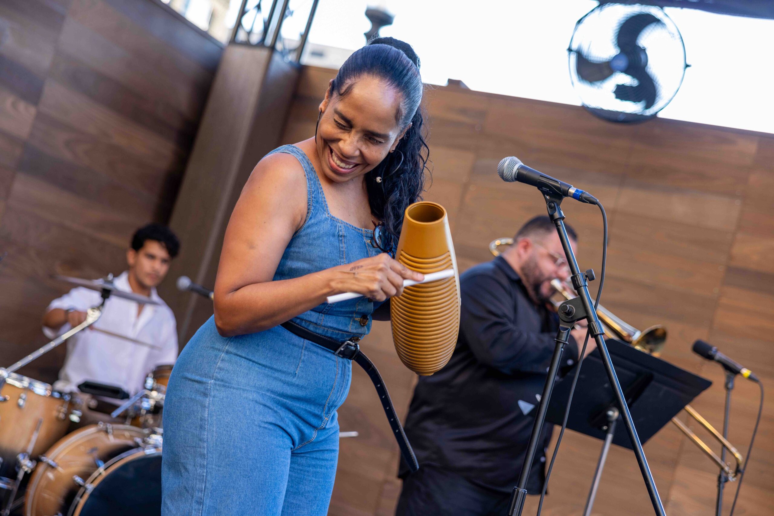 ¡Baila Boston! Salsa Night - Emerson College UnCommon Corner